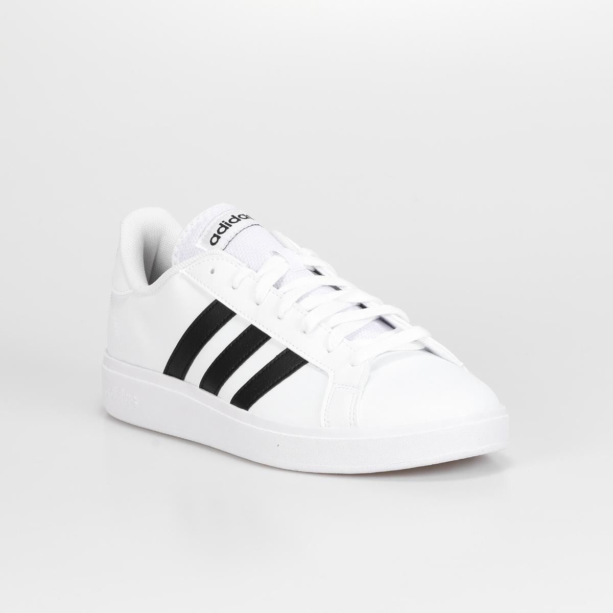 Adidas | ICR | Online მაღაზია